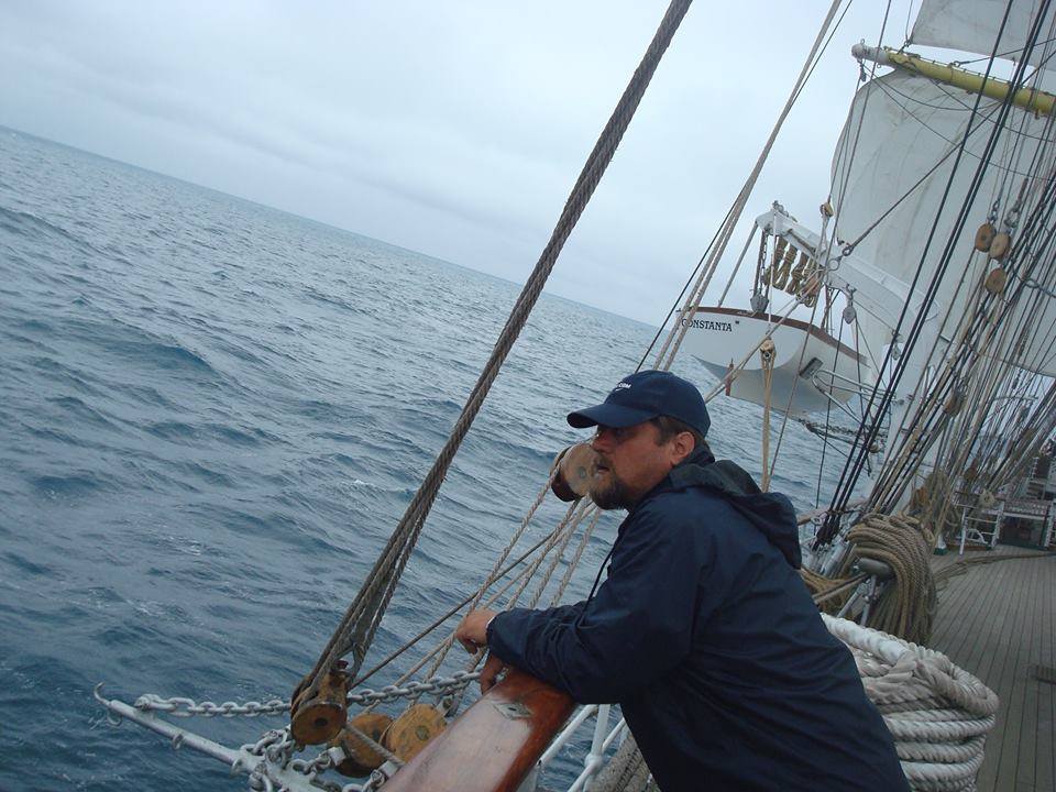 Surorile „Bricului” Mircea. Povestea neștiută a nașterii lor