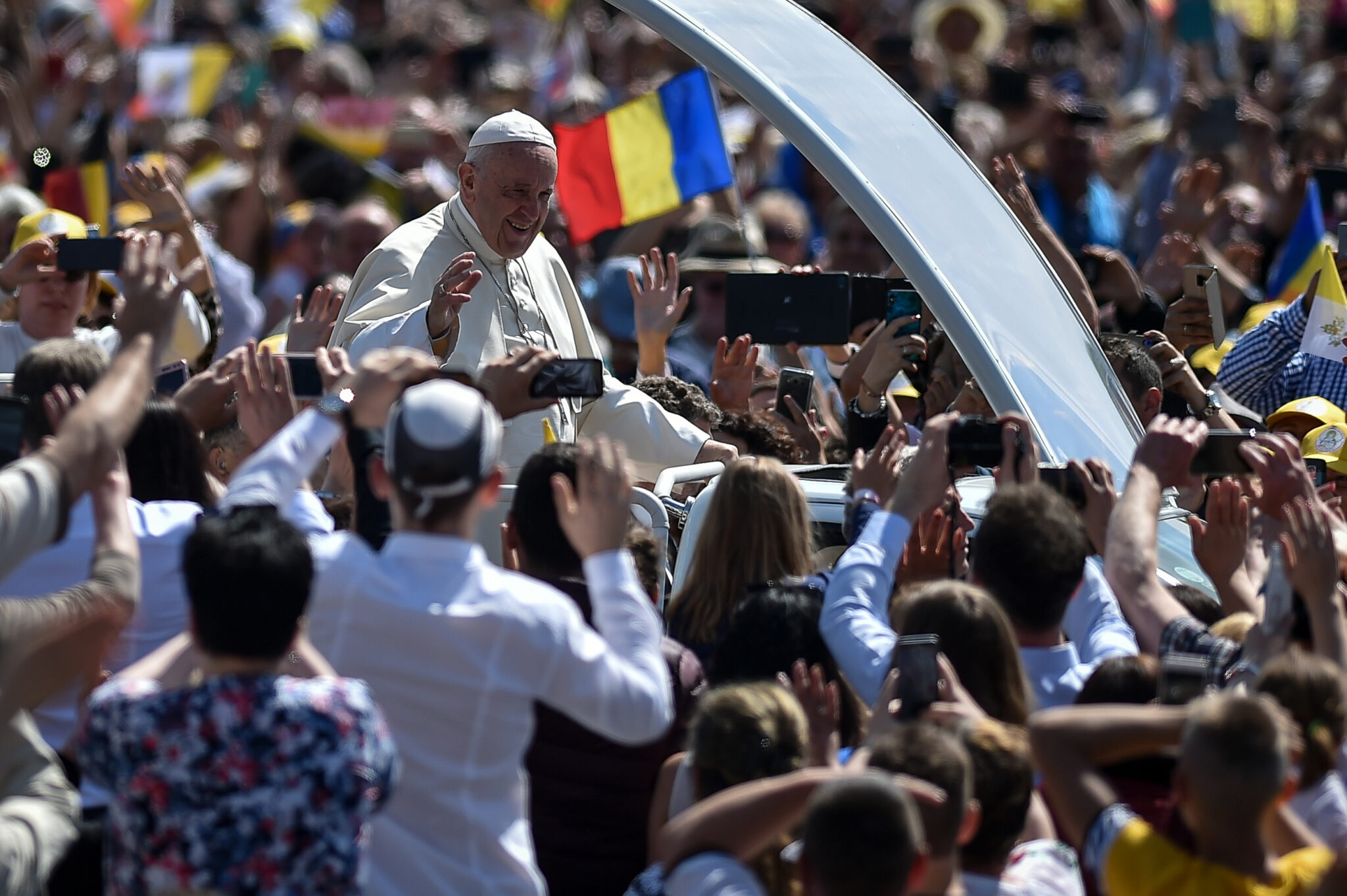 Ultima mare vizită a Papei Francisc în România. Trei zile de credință ...