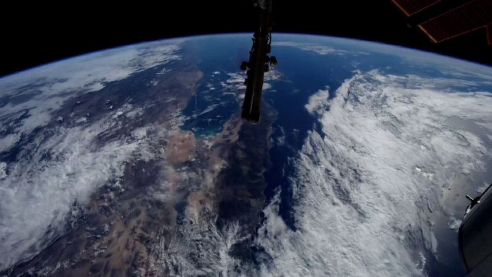 Imagini incredibile cu Staţia Spaţială Internaţională deasupra României
