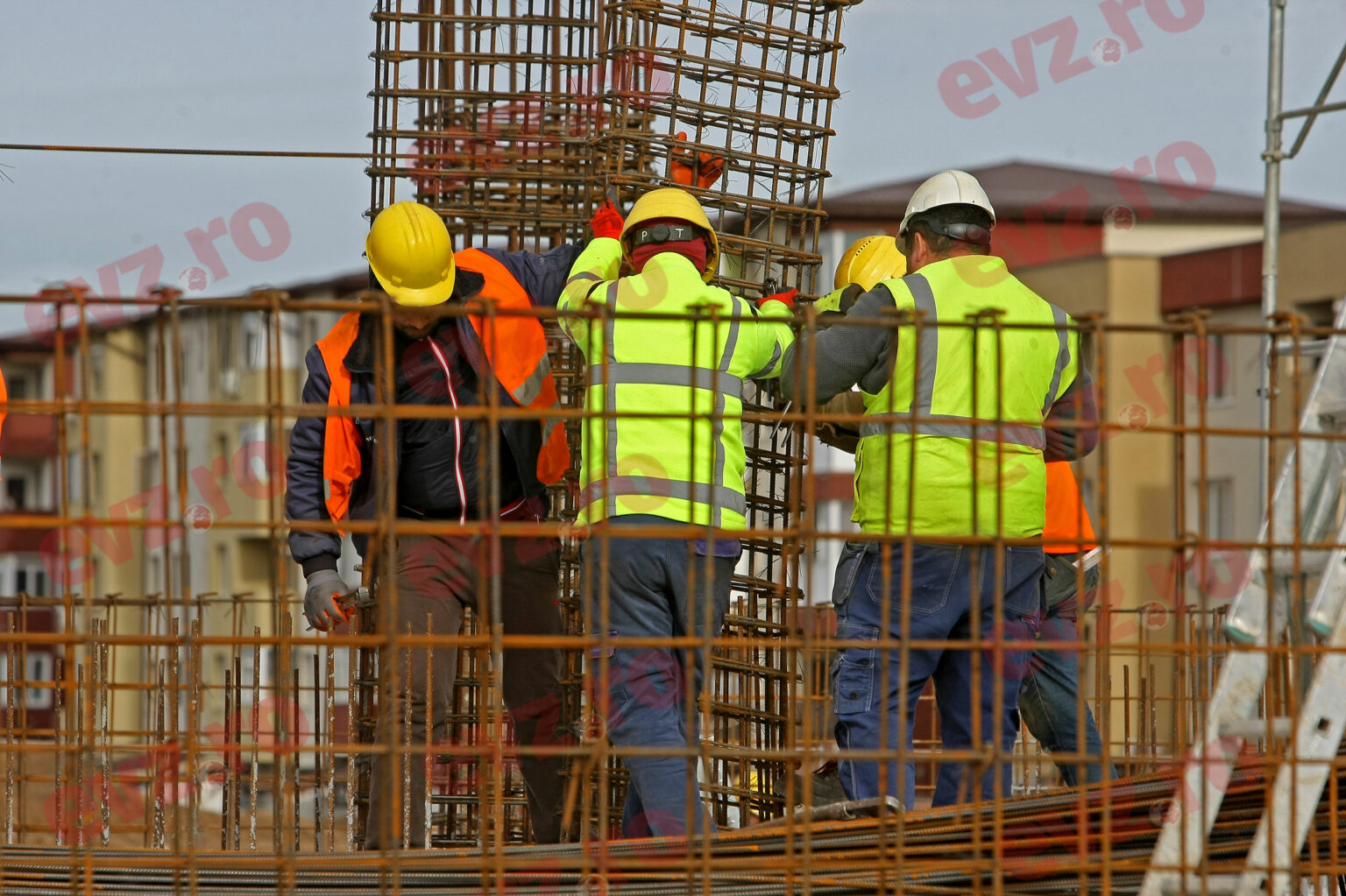 Ce se întâmplă cu muncitorii români din străinătate? Anunț de ultimă oră