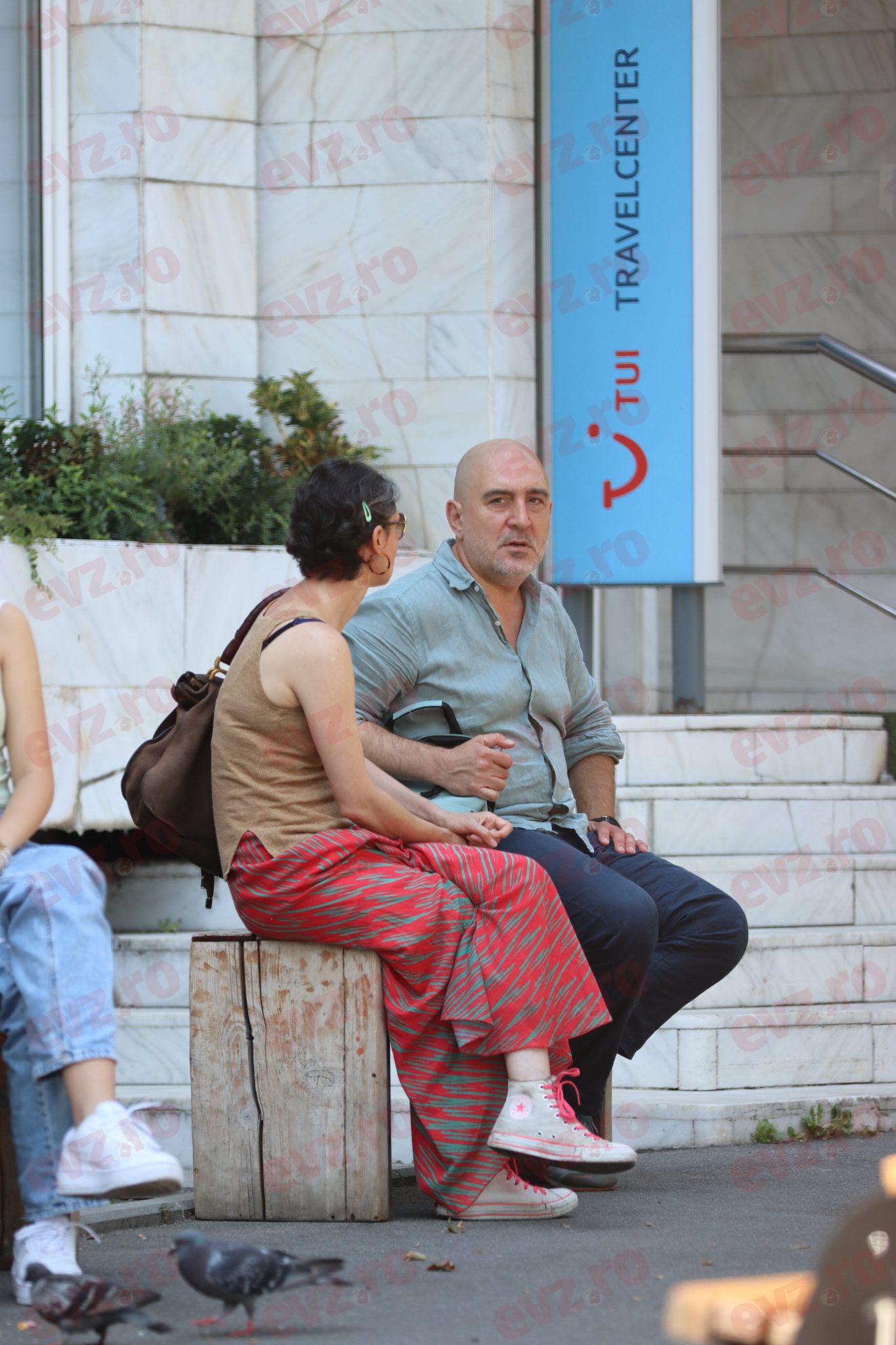 FOTO. Răzvan Exarhu a dat-o pe ceai după ce a băut mii de litri de ...