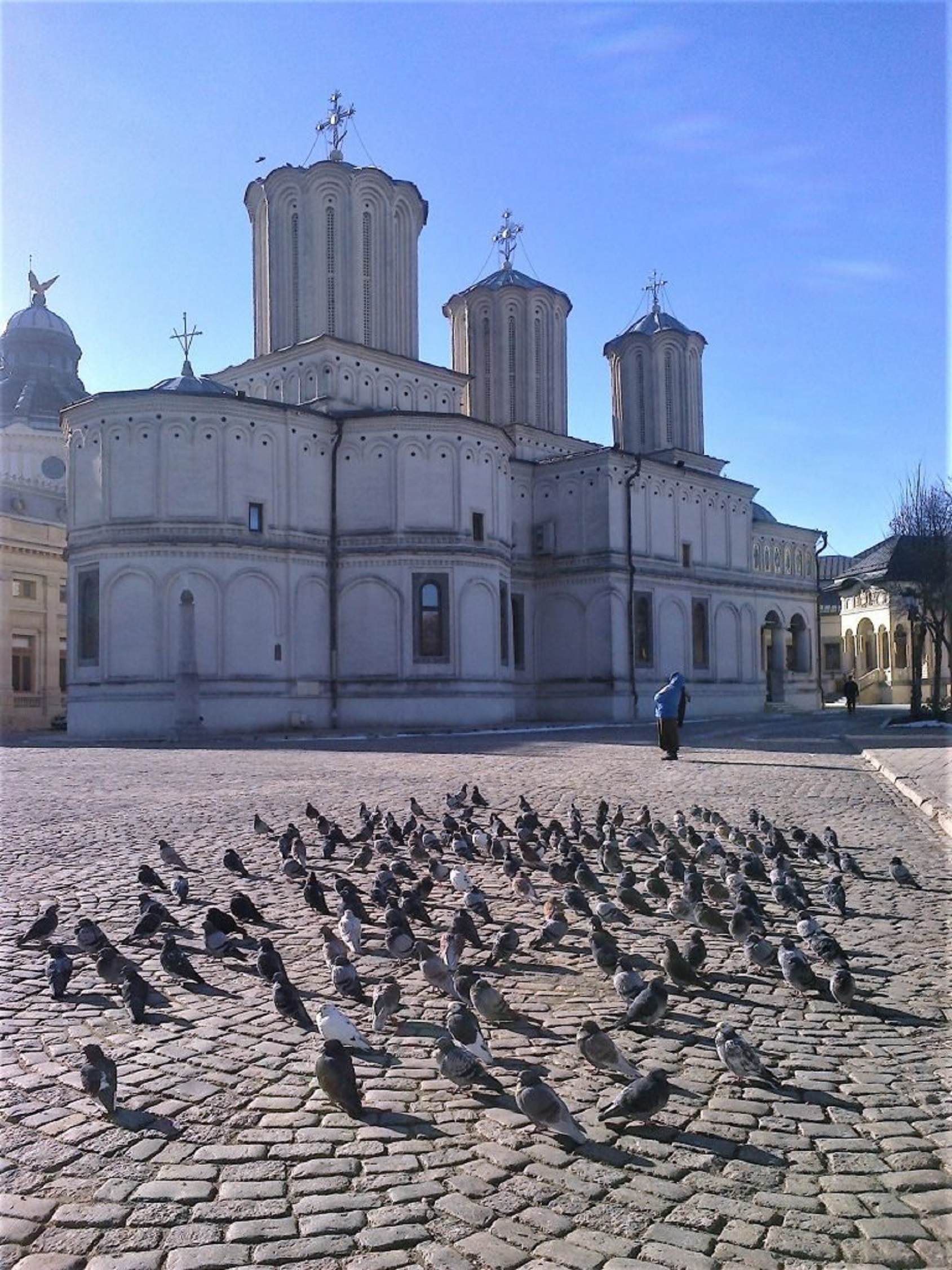 Pregătiri la Patriarhie pentru 1 Decembrie. Te Deum în biserici, de ...