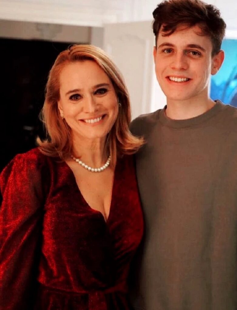 Andreea Esca, surprinsă de fiul său: Vrăjeală de tip Aris Melkior. Ce i ...