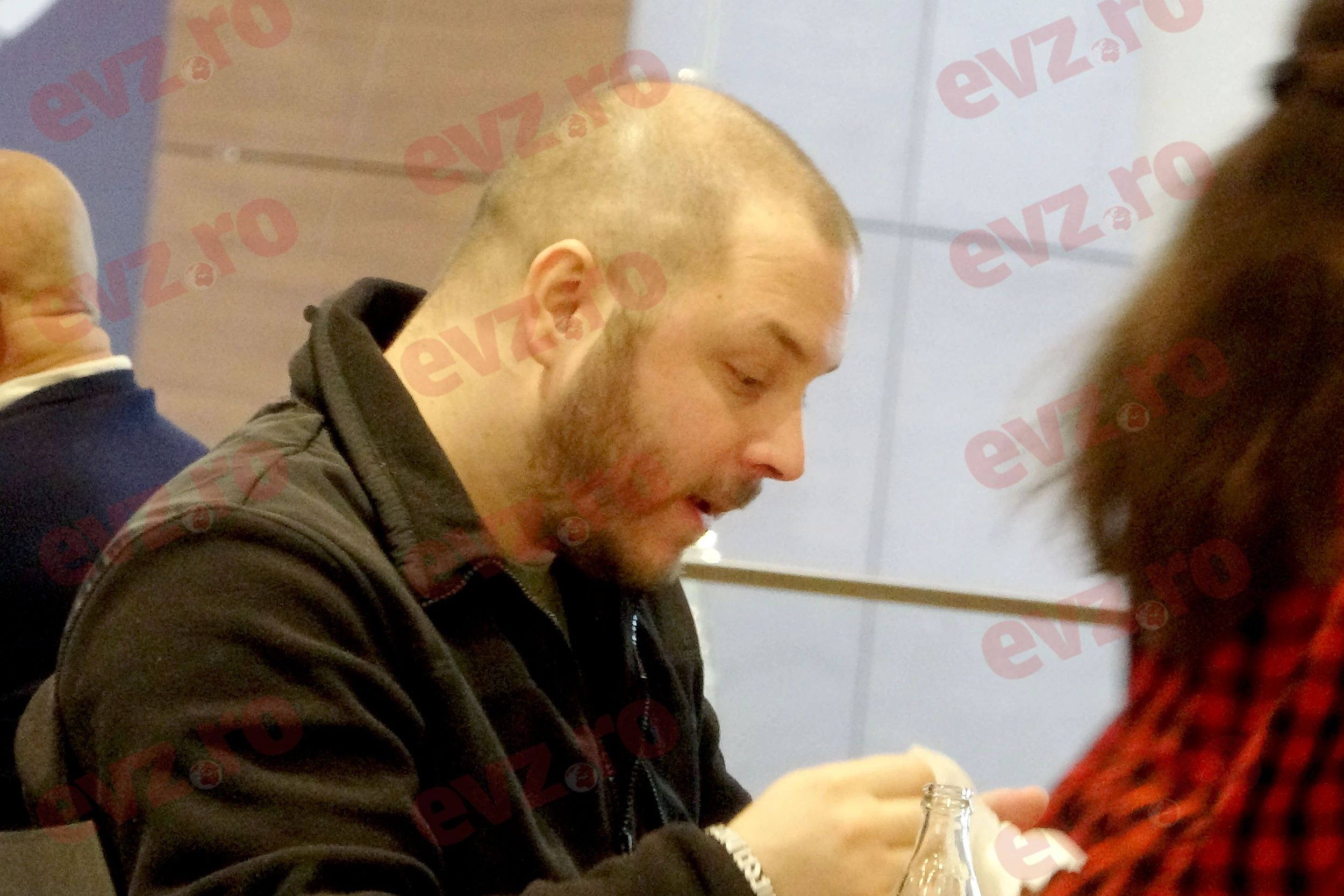 VIDEO. Bogdan Mălăele face stand-up comedy și în timpul liber. Fiul lui ...