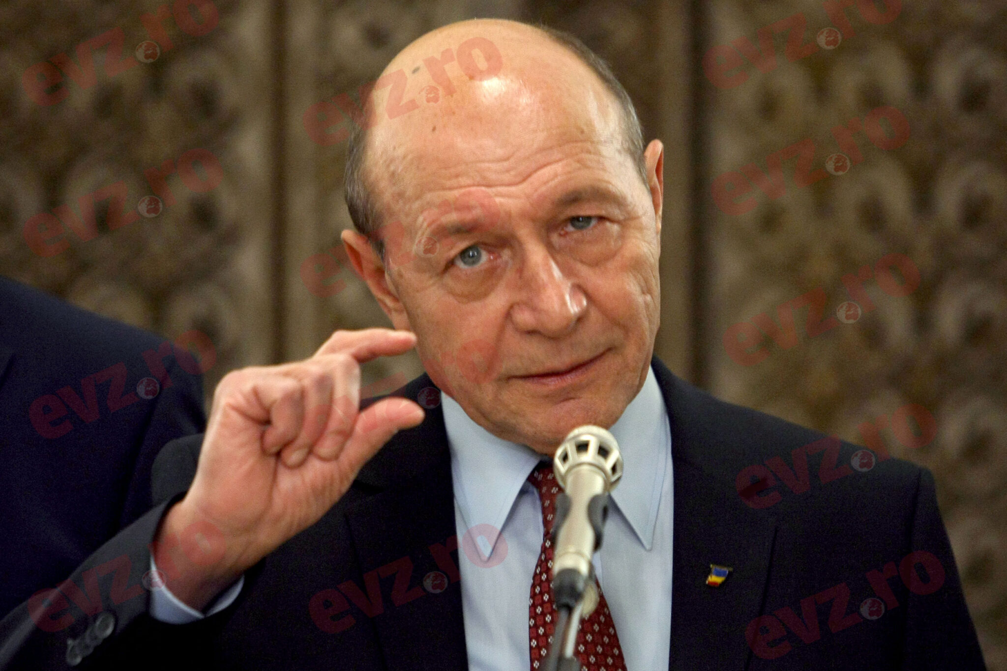 S-a dezlănțuit la adresa lui Traian Băsescu! Fata unui fost premier ... S-a dezlănțuit la adresa lui Traian Băsescu! Fata unui fost premier ...