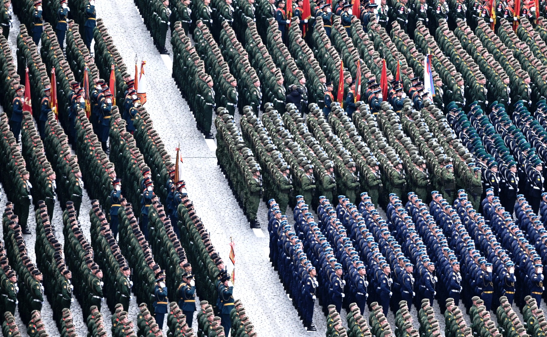 Kremlinul promite securitate totală pentru parada din 9 Mai