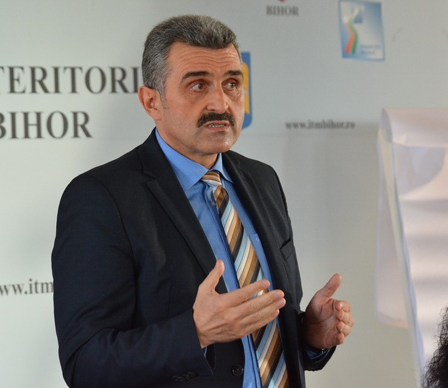 Directorul Protecției Copilului Bihor, repus pe funcție. A fost judecat ...