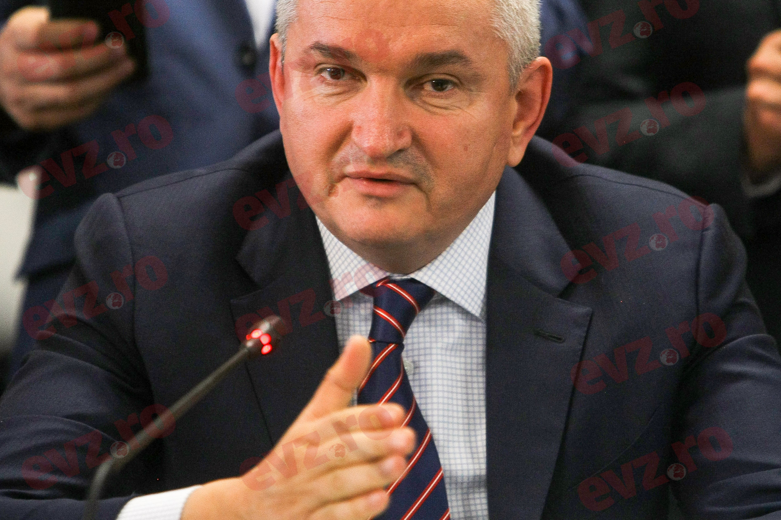 Cine este Nicu Marcu, noul director al ORNISS. Marius Petrescu ...