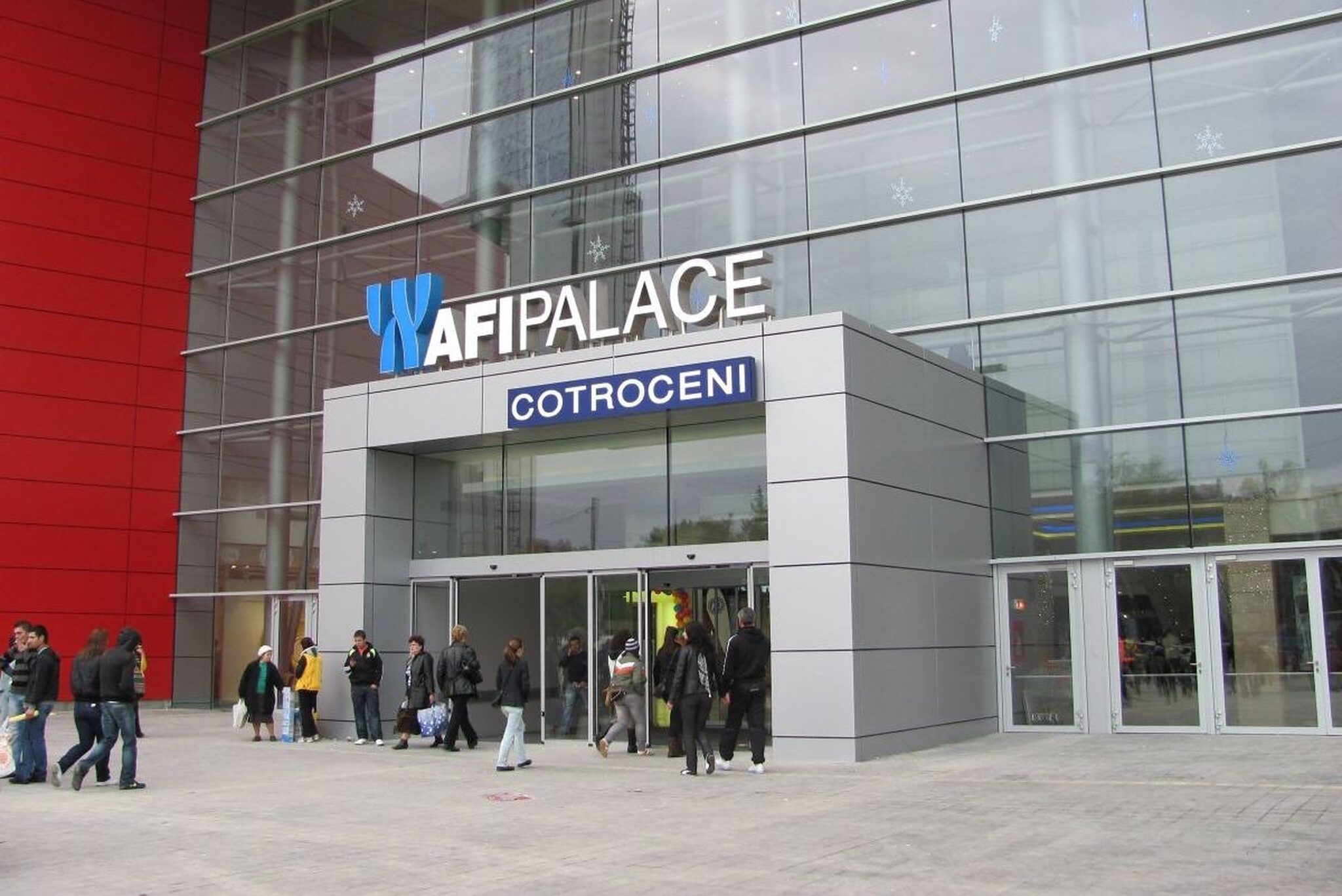 Magazine din Mall AFI Cotroceni, închise de ANPC. Neregulile găsite