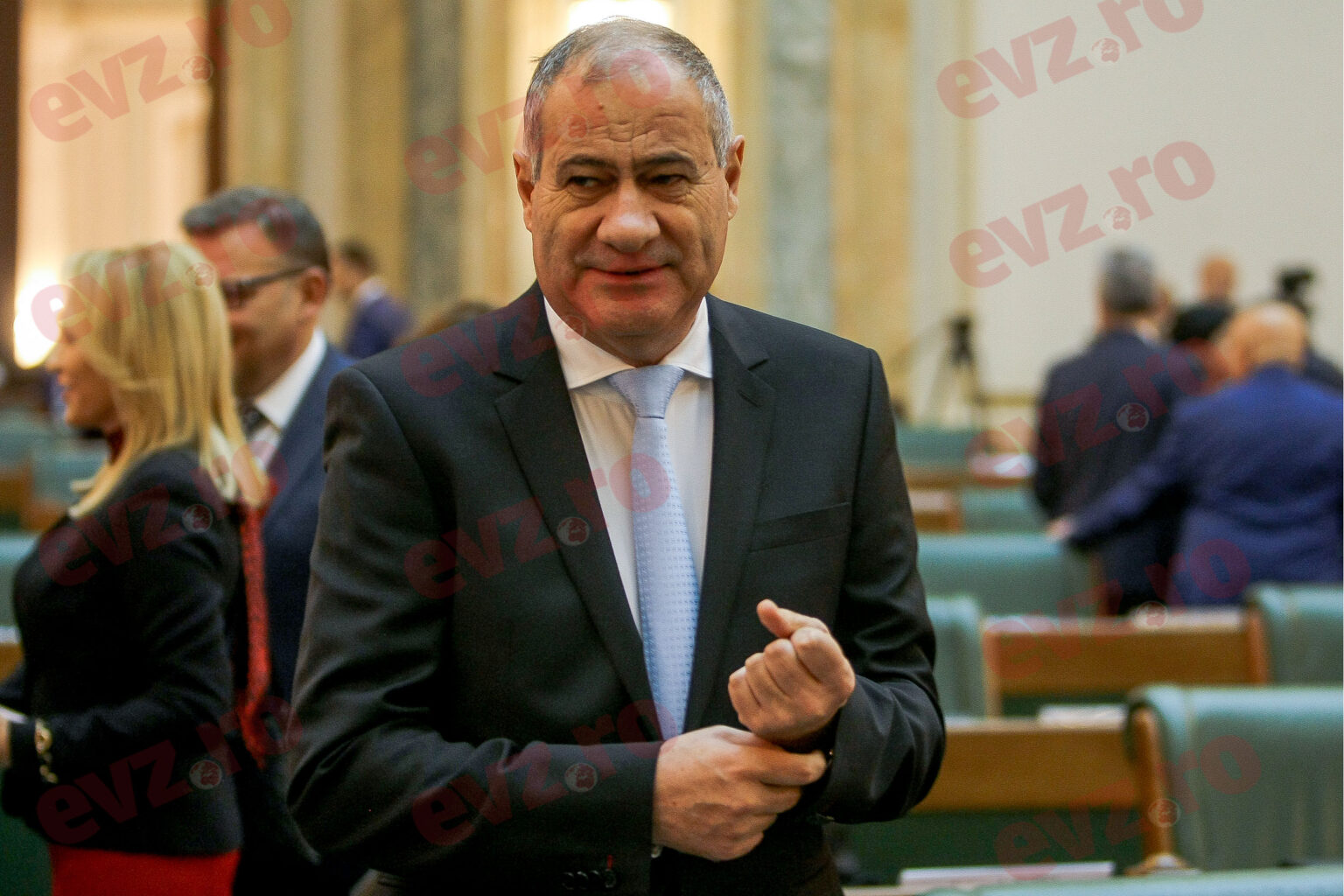 Marian Neacșu este noul ministru al Muncii. Klaus Iohannis a semnat ...