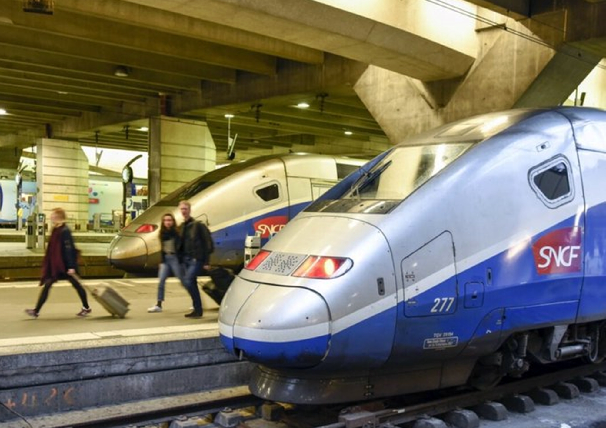 MAE, avertisment pentru românii care călătoresc în Franța: Va fi grevă ...