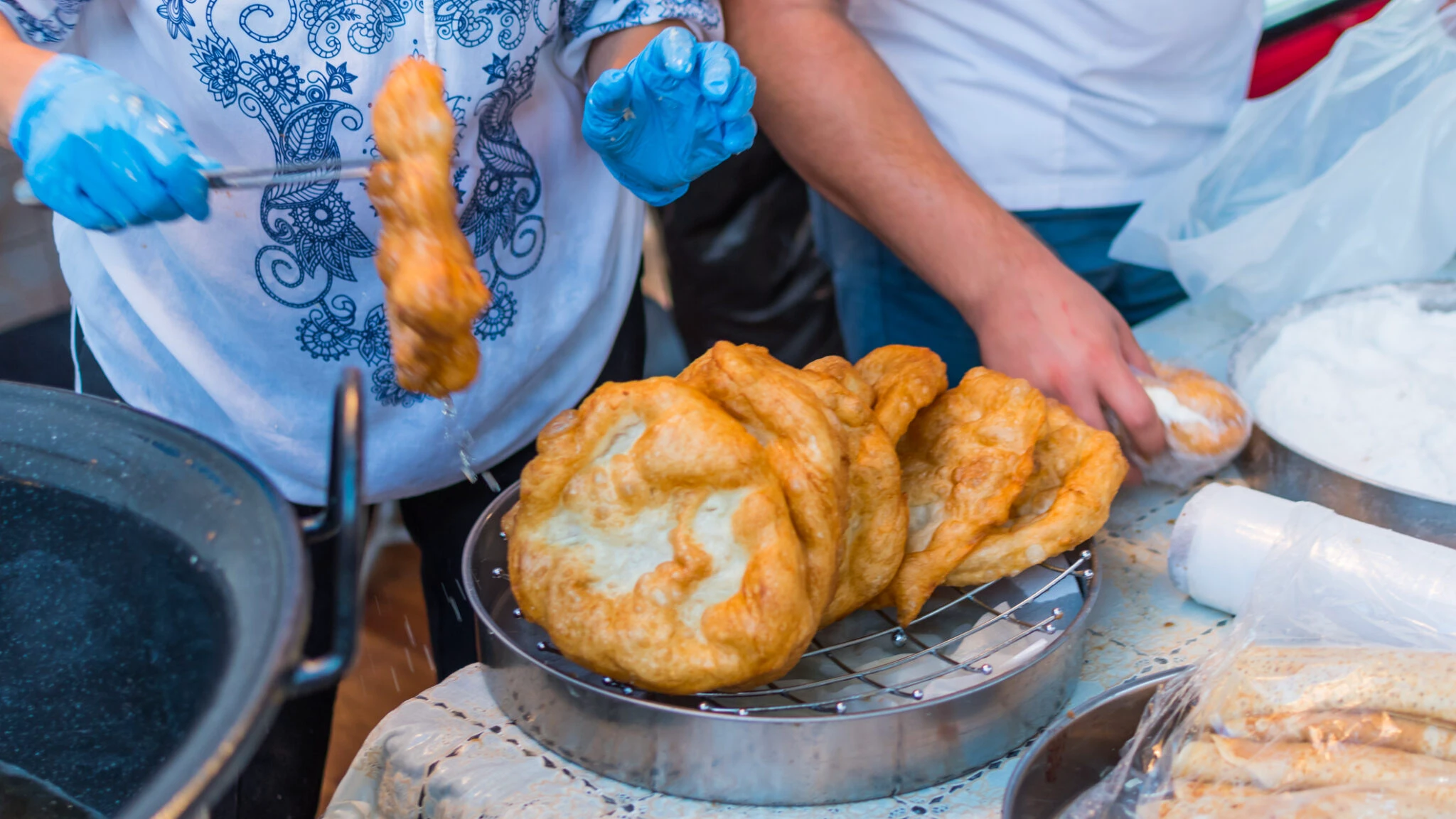 Celebra rețetă de langoși ungurești. Care este, de fapt, secretul