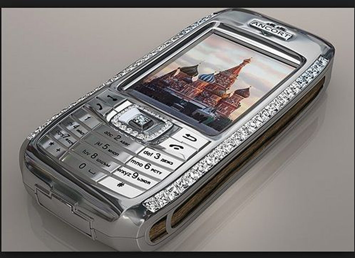 Caviar, printre cele mai scumpe telefoane din lume. Cum arată