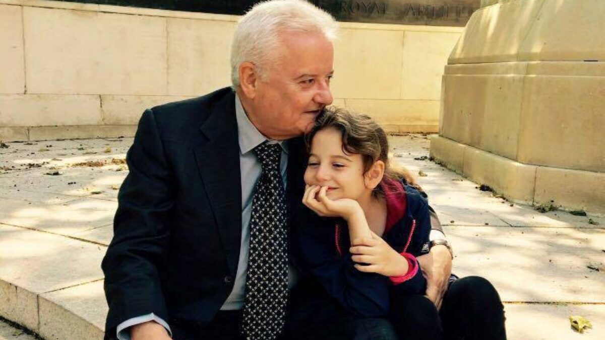 Irinel Columbeanu, de la azil la distracție în club. Cum a fost posibil