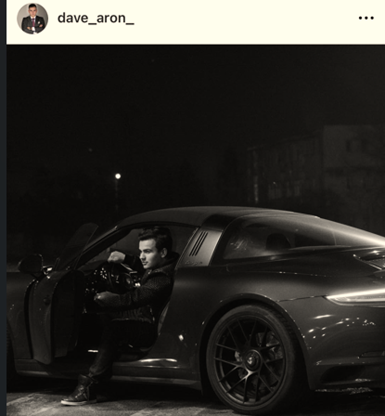 David Aron, moștenitor cu mașini de sute de mii de euro