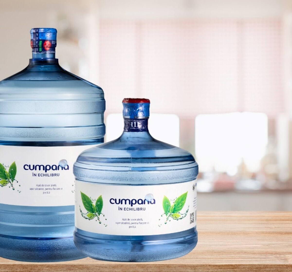 Apa de izvor Cumpăna te hidratează la birou și acasă