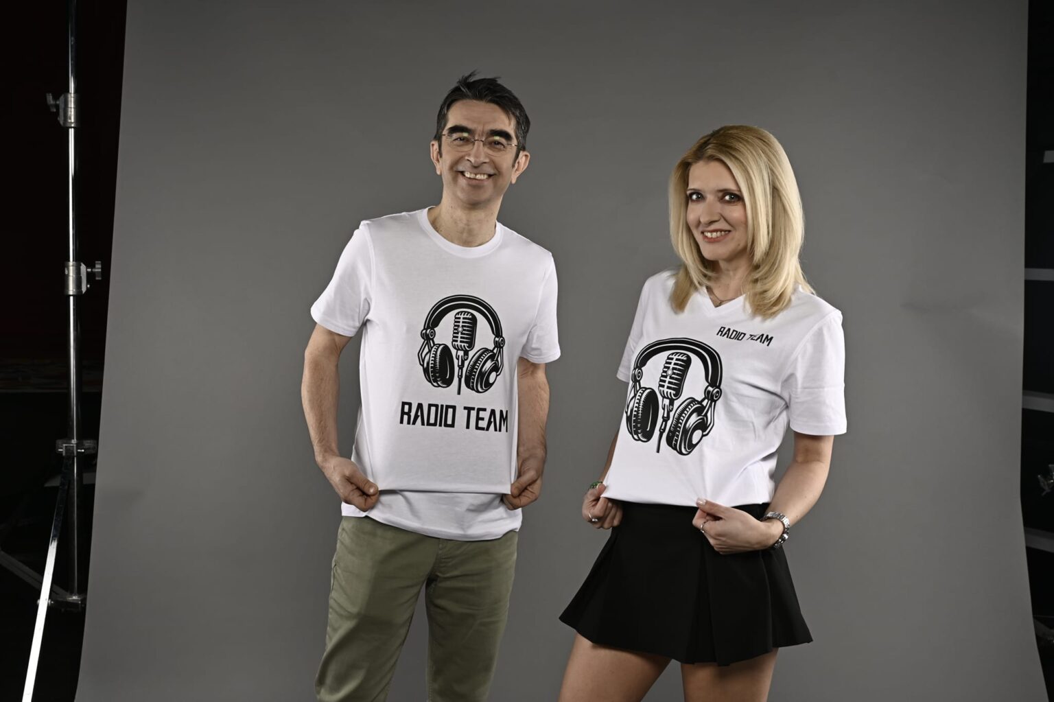 Dați afară de la radio. Cu cine au fost înlocuiți Oana Paraschiv și Mihai Găinușă