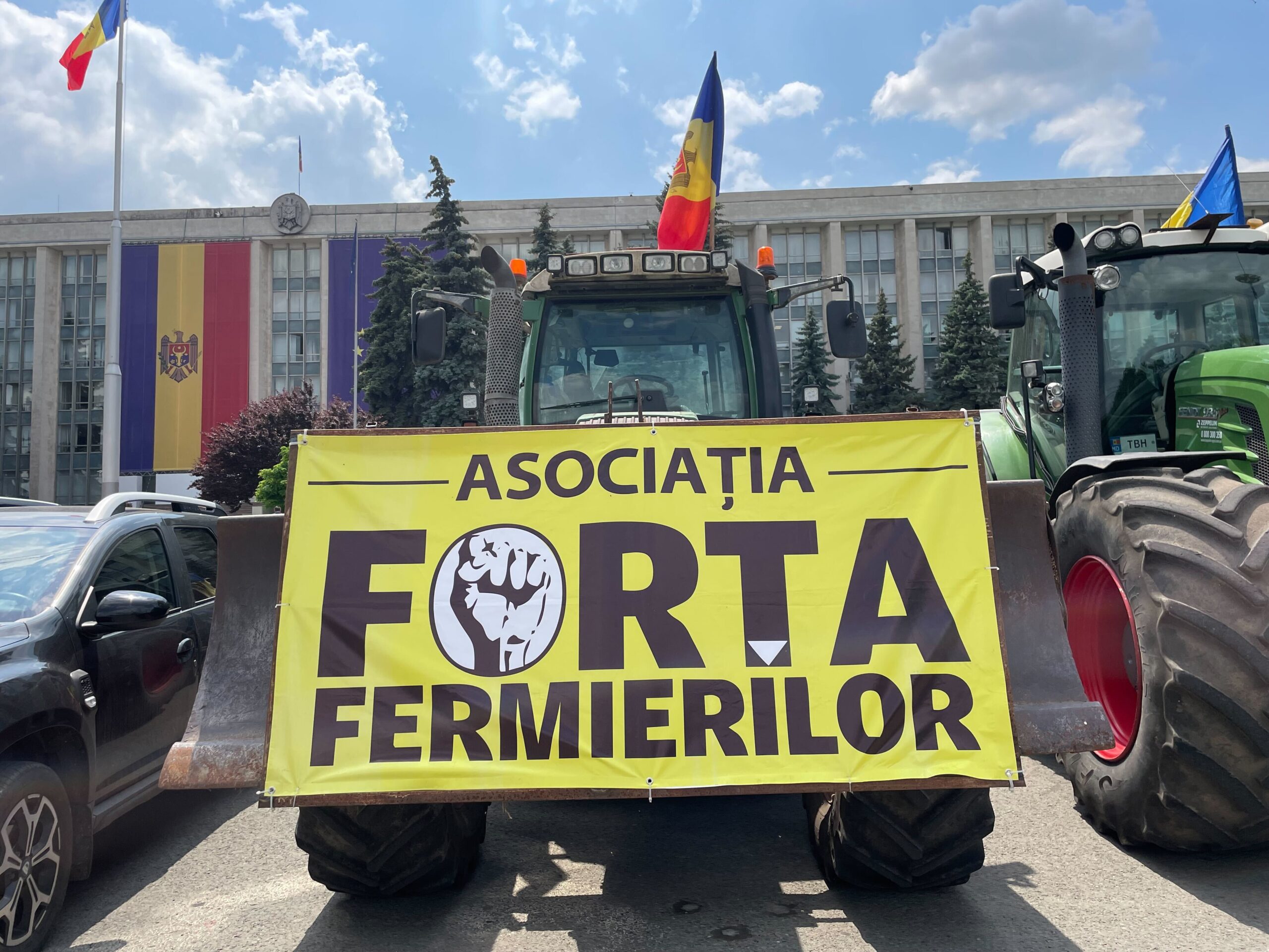 Fermierii moldoveni amenință din nou cu proteste