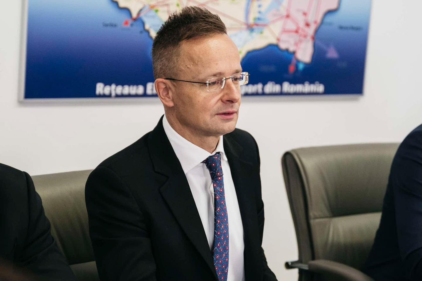 Péter Szijjártó vrea noi puncte de trecere a frontierei cu România