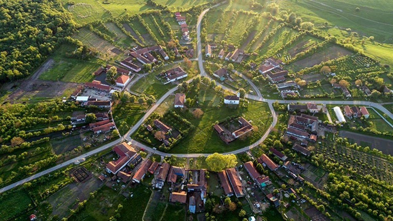 Satul cu formă circulară. Minunea din România, moștenită de la șvabi