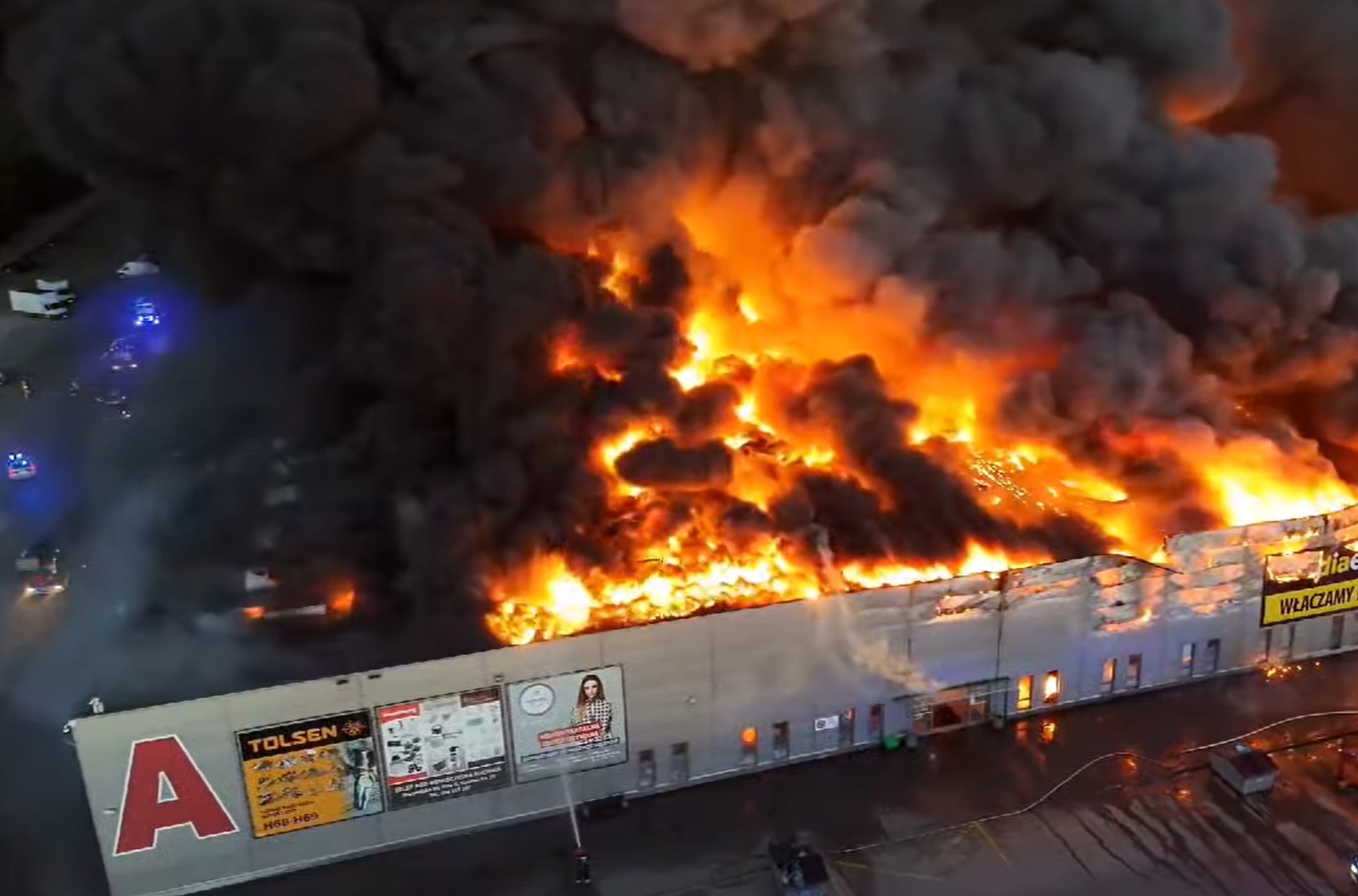 Rusia, vinovată de incendiul din Varșovia, acuză Polonia