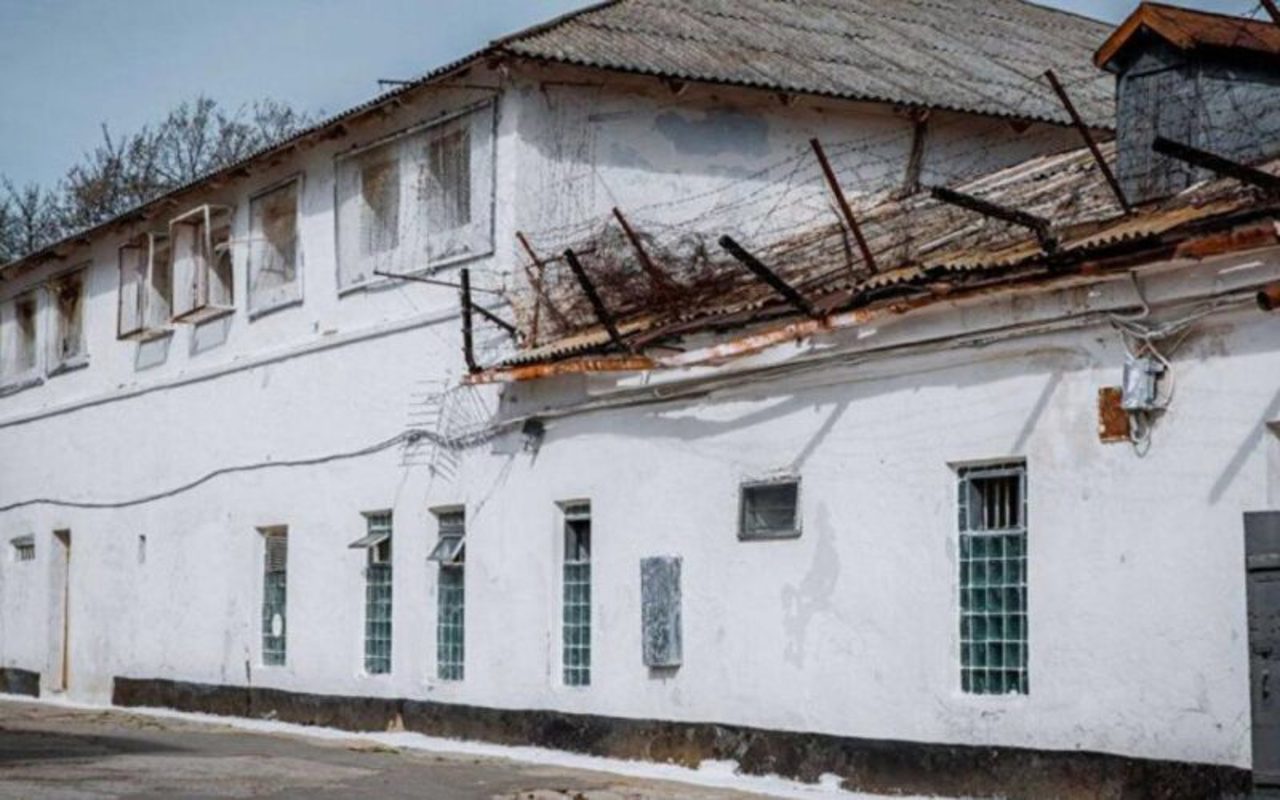 Ofițer reținut după evadarea unei escroace periculoase