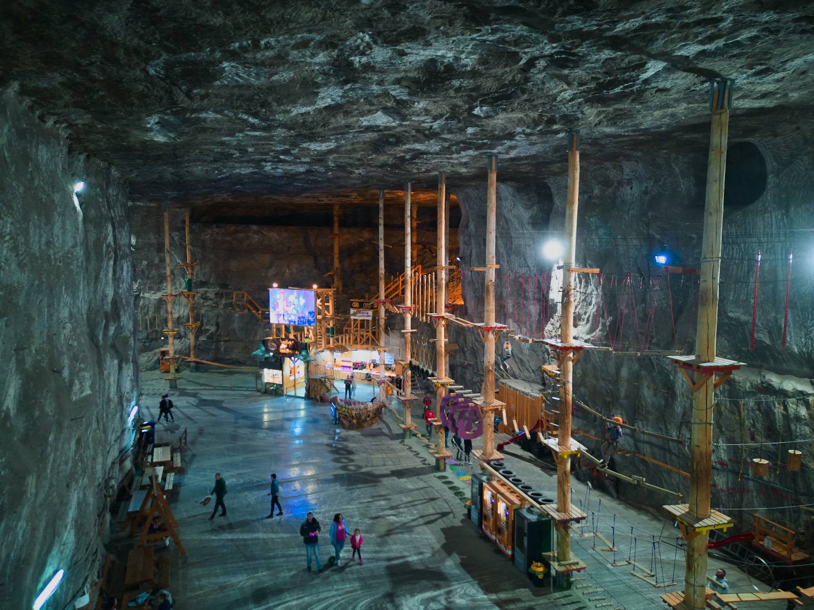 Salina Praid, în pericol de prăbușire. Planșeul nu mai este sigur ...