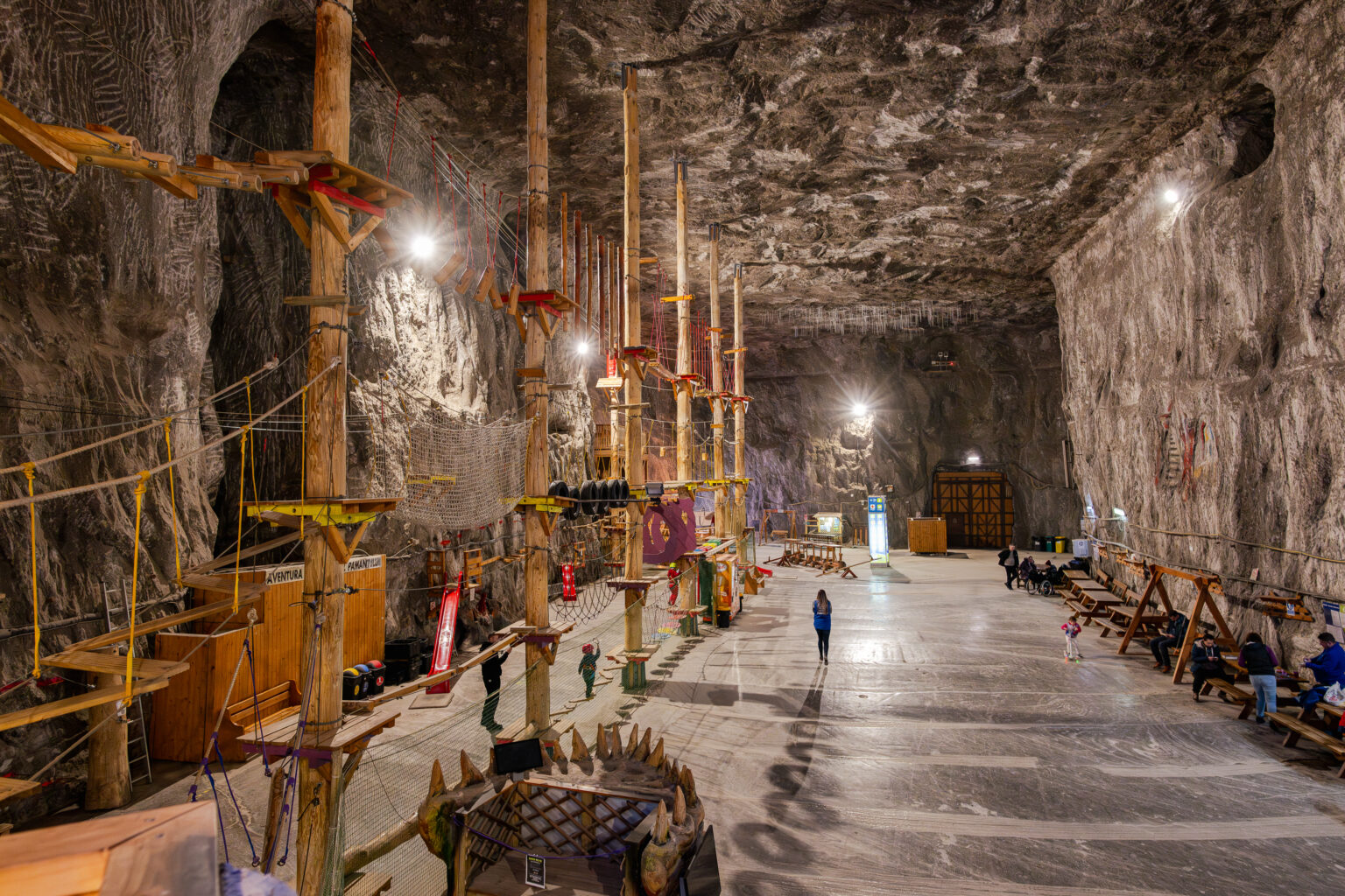 Salina Praid se confruntă cu un posibil dezastru. Risc de prăbușire