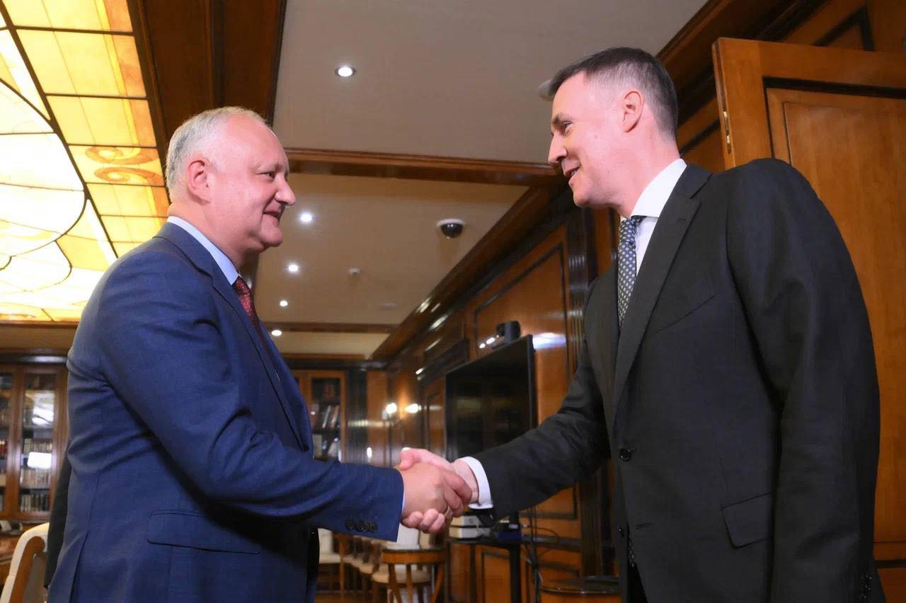 Igor Dodon, întâlnire controversată cu vicepremierul rus acuzat de ...
