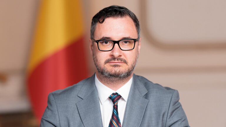 Tanasă face pe niznaiul, după ce un nepalez a fost bătut pe stradă