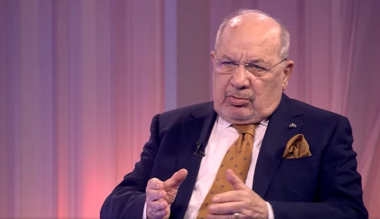 Ambasadorul Ioan Donca, în vizorul Securității. Mesajul din lift al ...