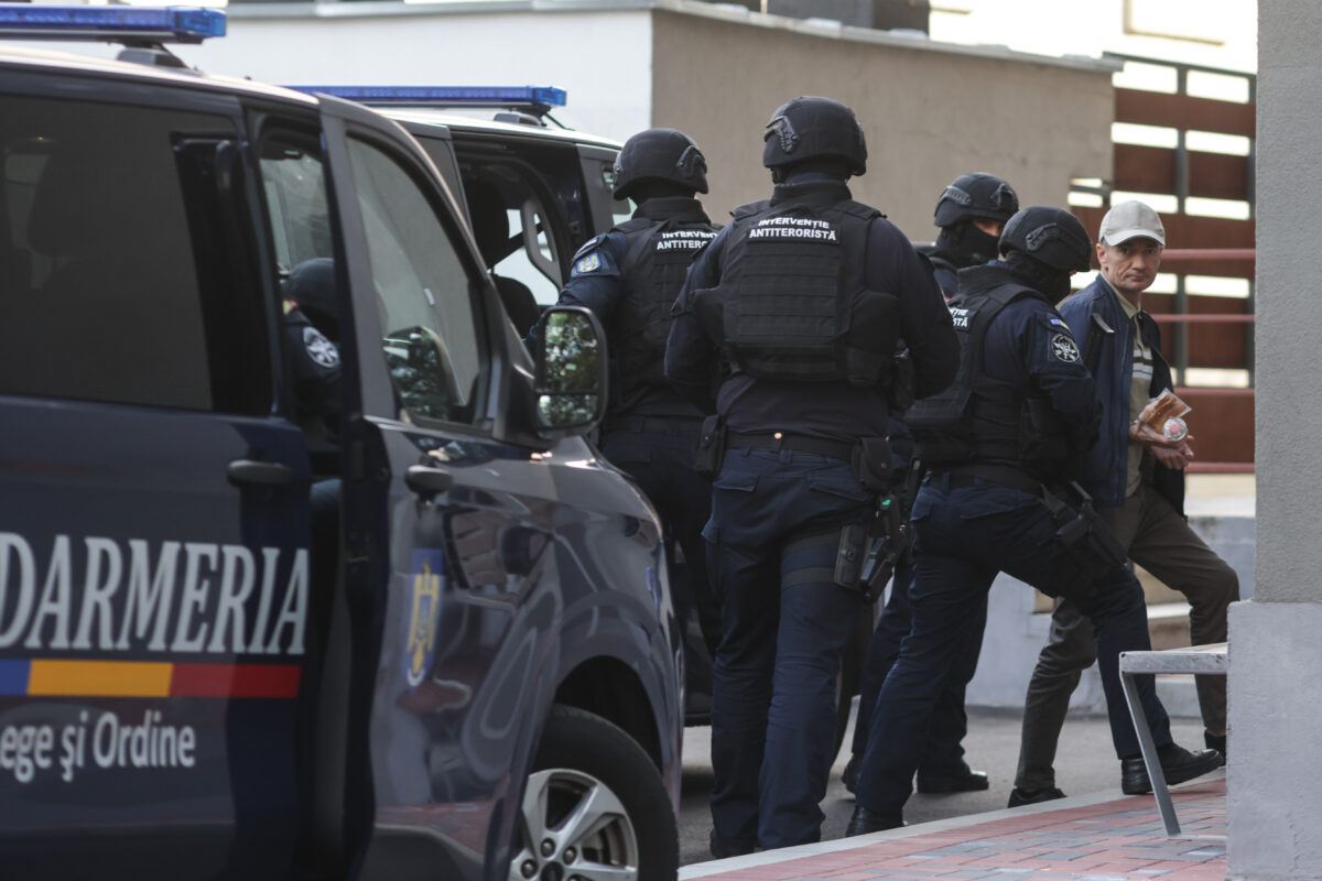 Generalul PACEPA sugerează despre Corina Creţu că ar fi agent SIE ...