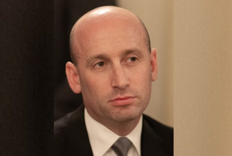 Administrația Trump reevaluează comunicarea și acțiunile după ...