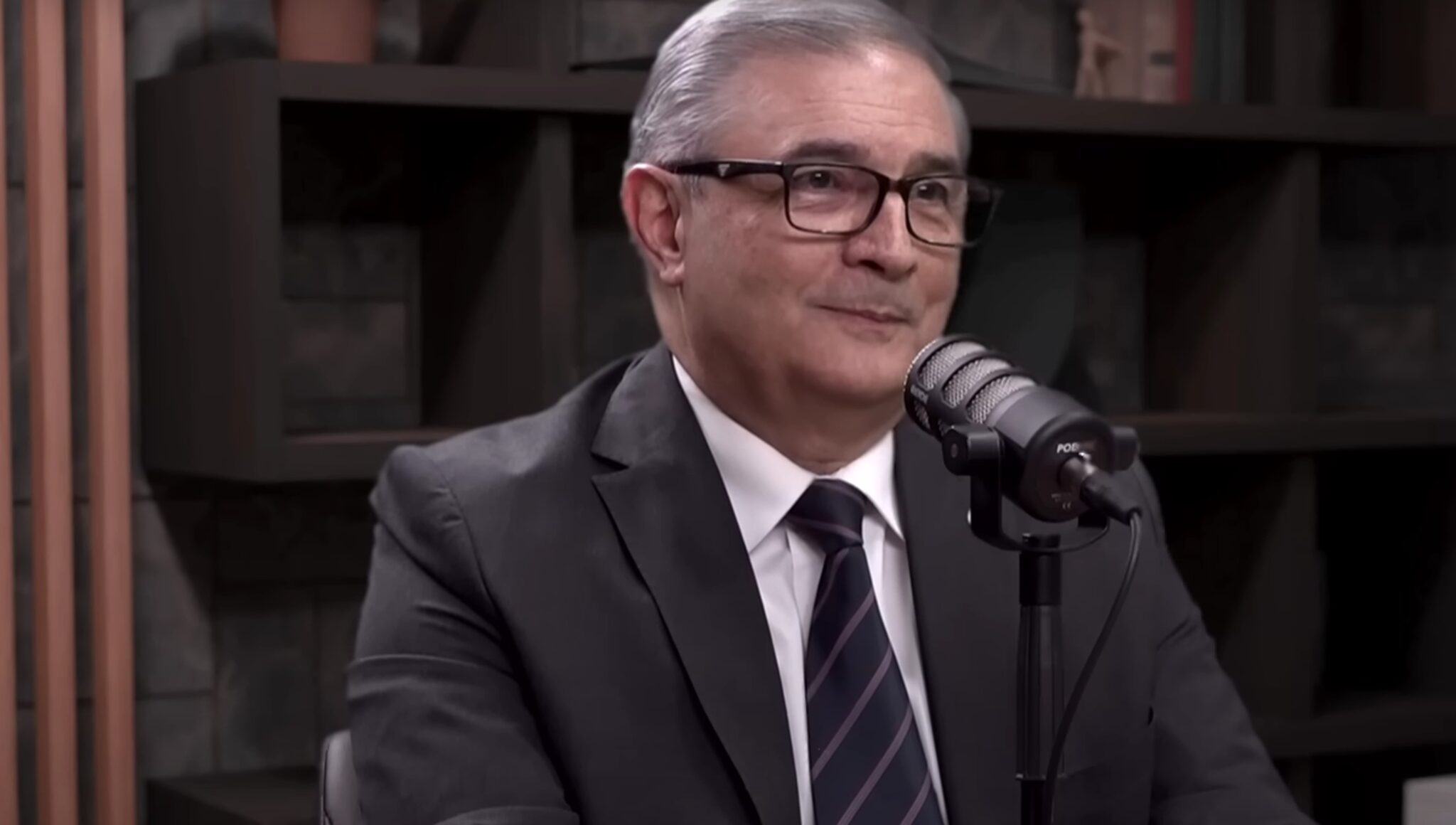 Silviu Predoiu critică „manipulările interne și influențele externe” în ...