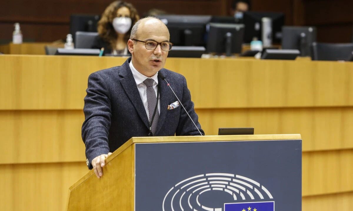 Rareș Bogdan, an plin la Bruxelles: proiecte de securitate, sprijin pentru Republica Moldova și ...