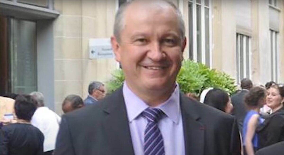 Cum a ajuns Alexandru Munteanu candidat la şefia Guvernului