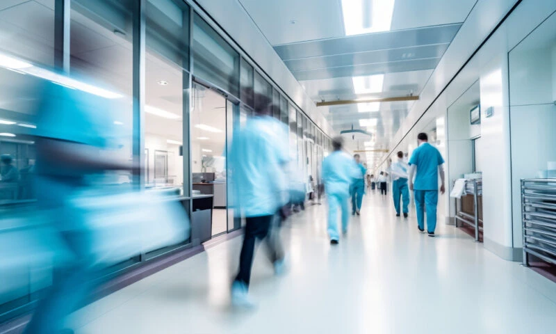 PASTILA DE CAP: De ce le este teamă bărbaţilor de boală?