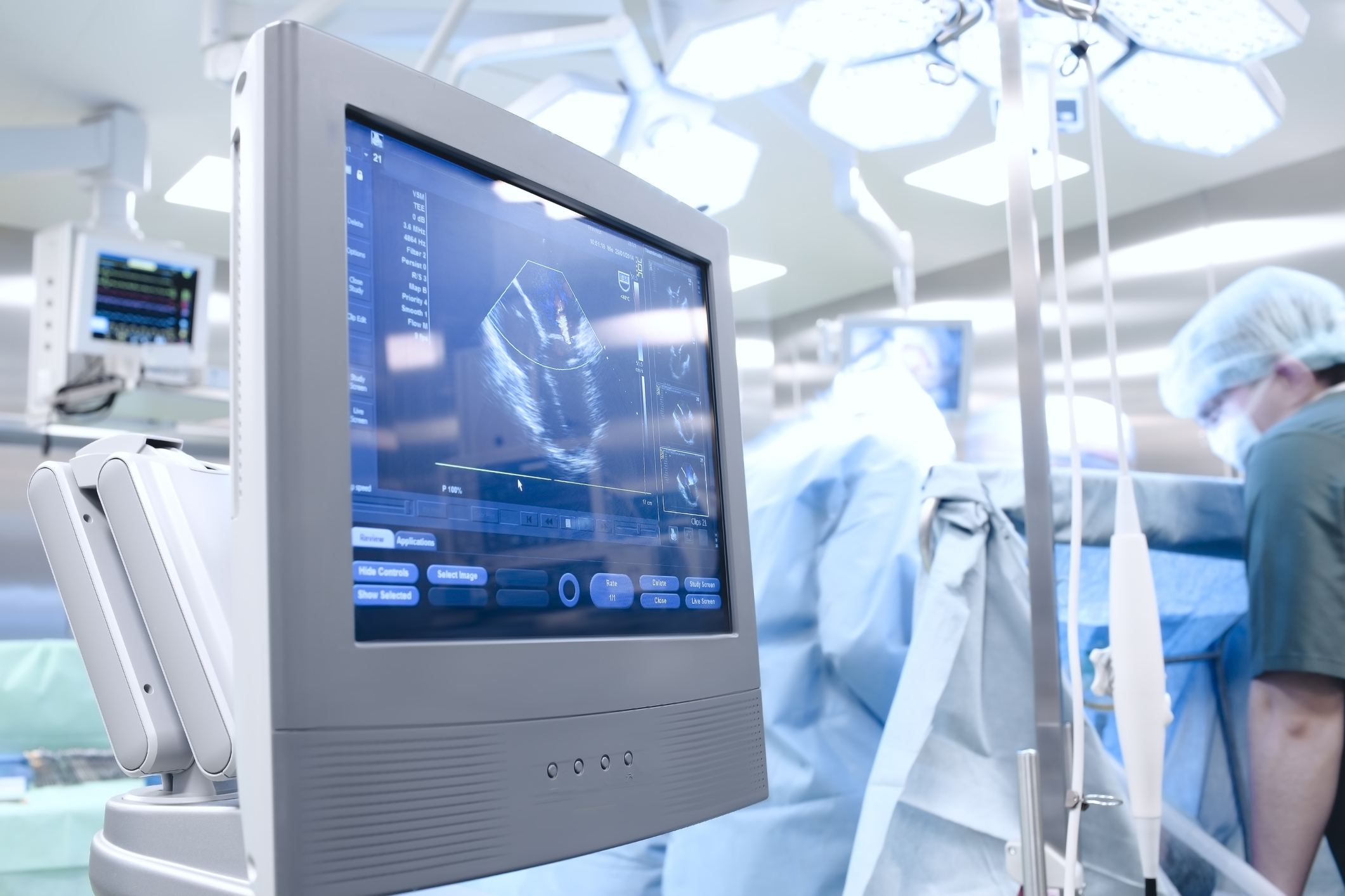 Ultrasunetele în lupta cu cancerul. Un vis științific devenit realitate