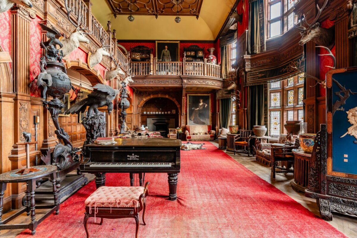 Castel luxos din Scoția, scos la vânzare la preț de vilă