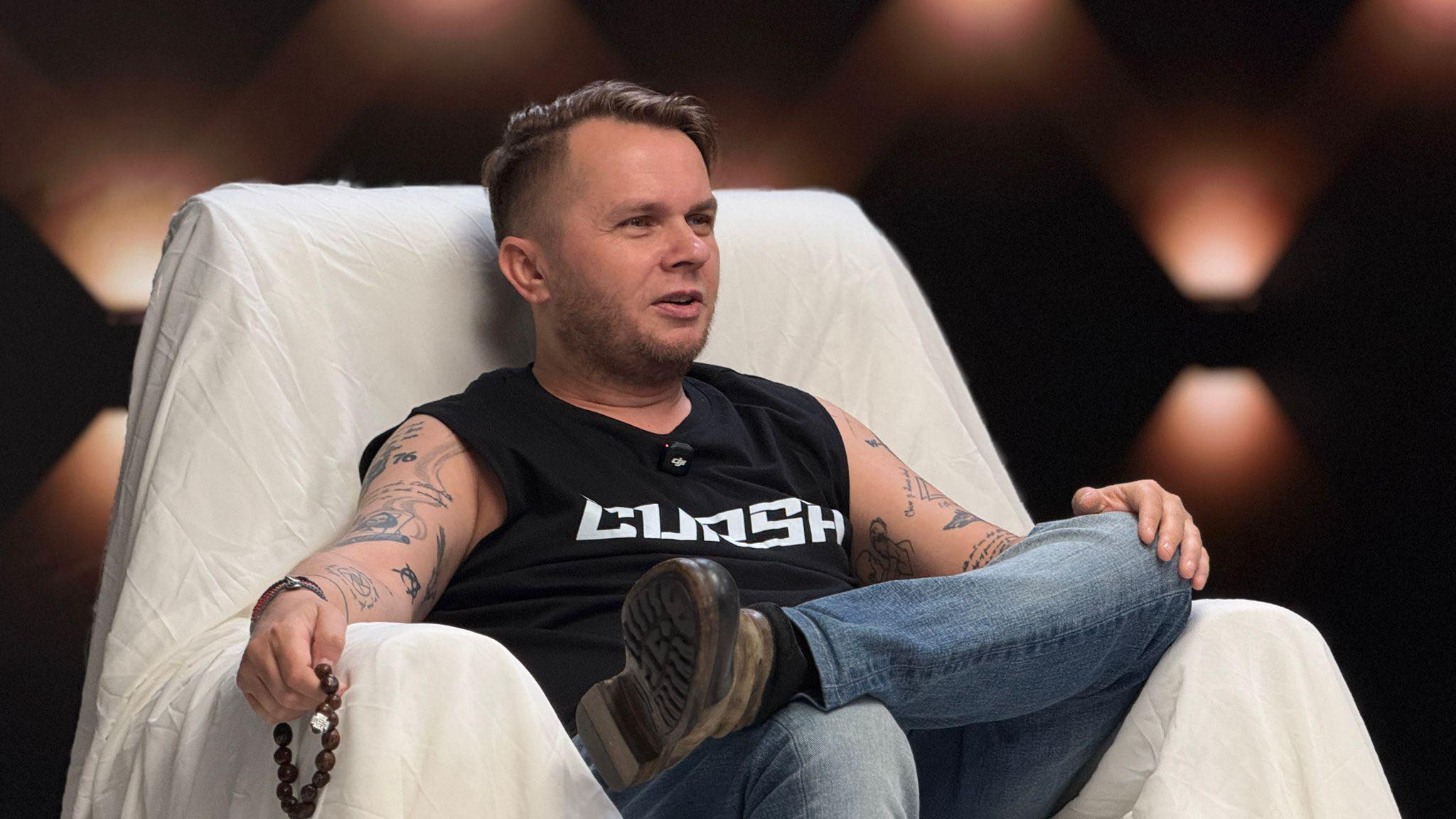 Mașina „Spitale publice din bani privați”, folosită de mama lui Codin ...