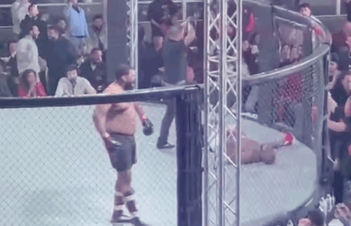 Luptător de 31 de ani, mort după un meci MMA, în SUA