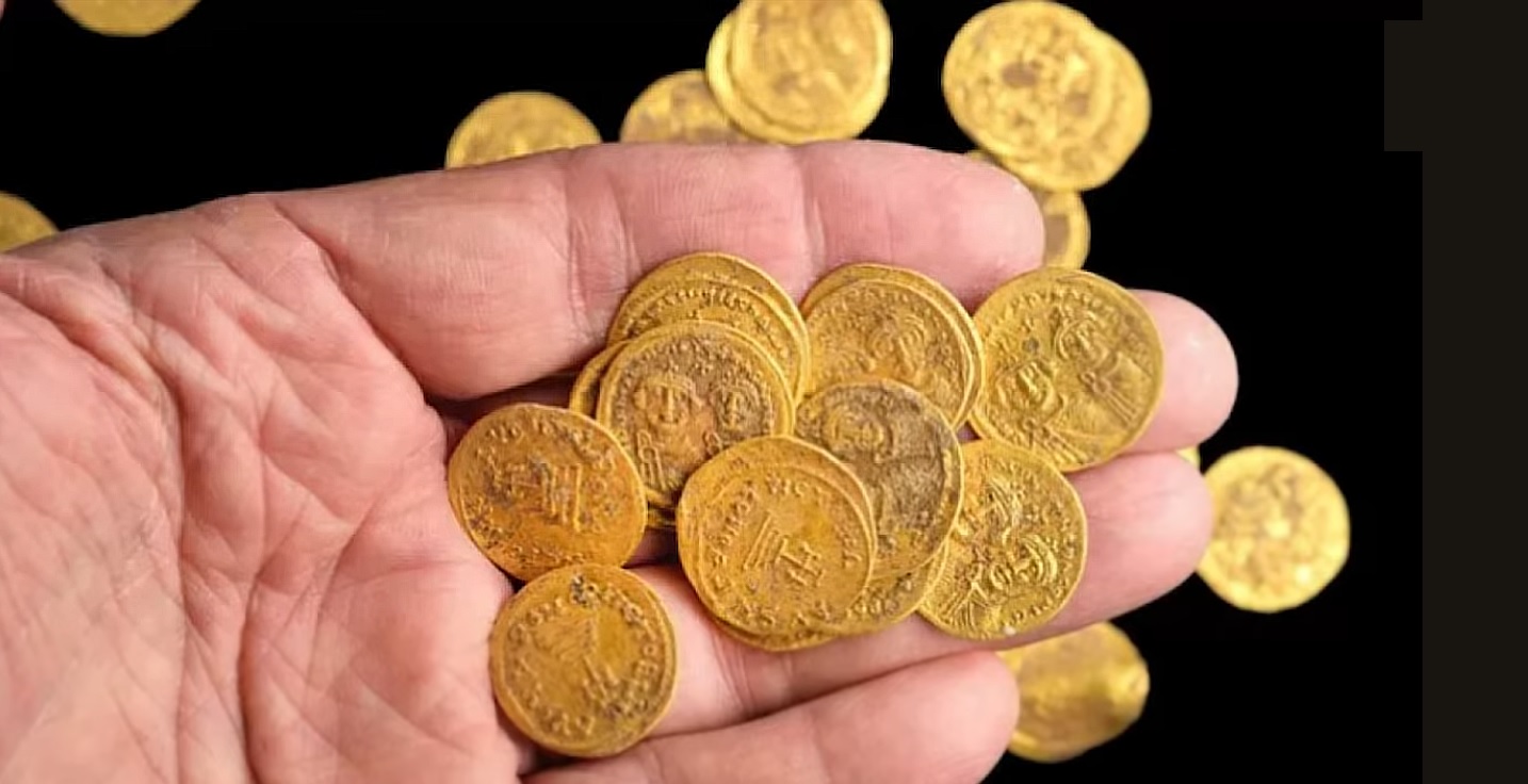 Cum ajung hoții să fure comori inestimabile din muzee. Cazurile Luvru ...