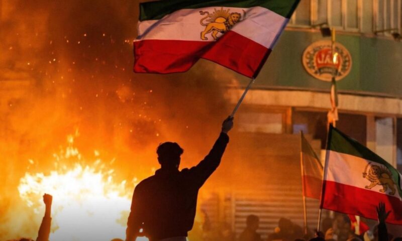 „Plătești sau nu-ți îngropi copilul!” Cadavrele celor uciși în ...